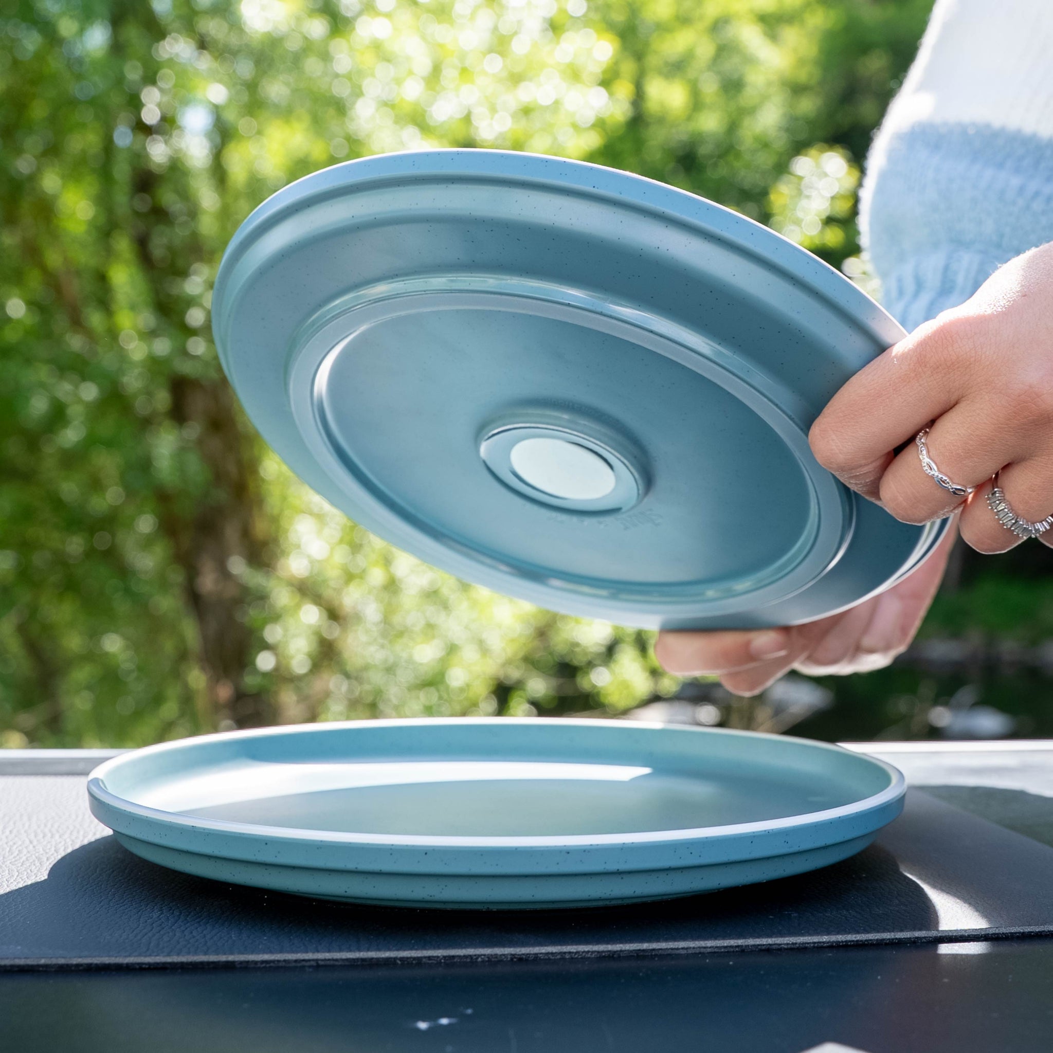Magnetic plastic plate DOLOMIT BLUE ⌀ 25 cm